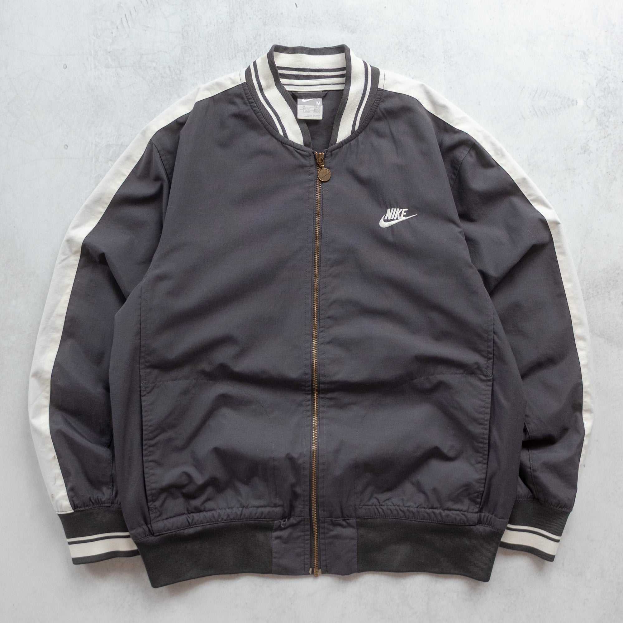 Vintage 2000s Nike Two-Tone Bomber Jacket - M – AL Vintage